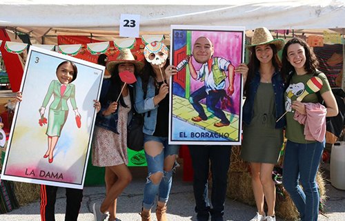 Día de fiesta, tradición y apoyo en el Festival del Taco