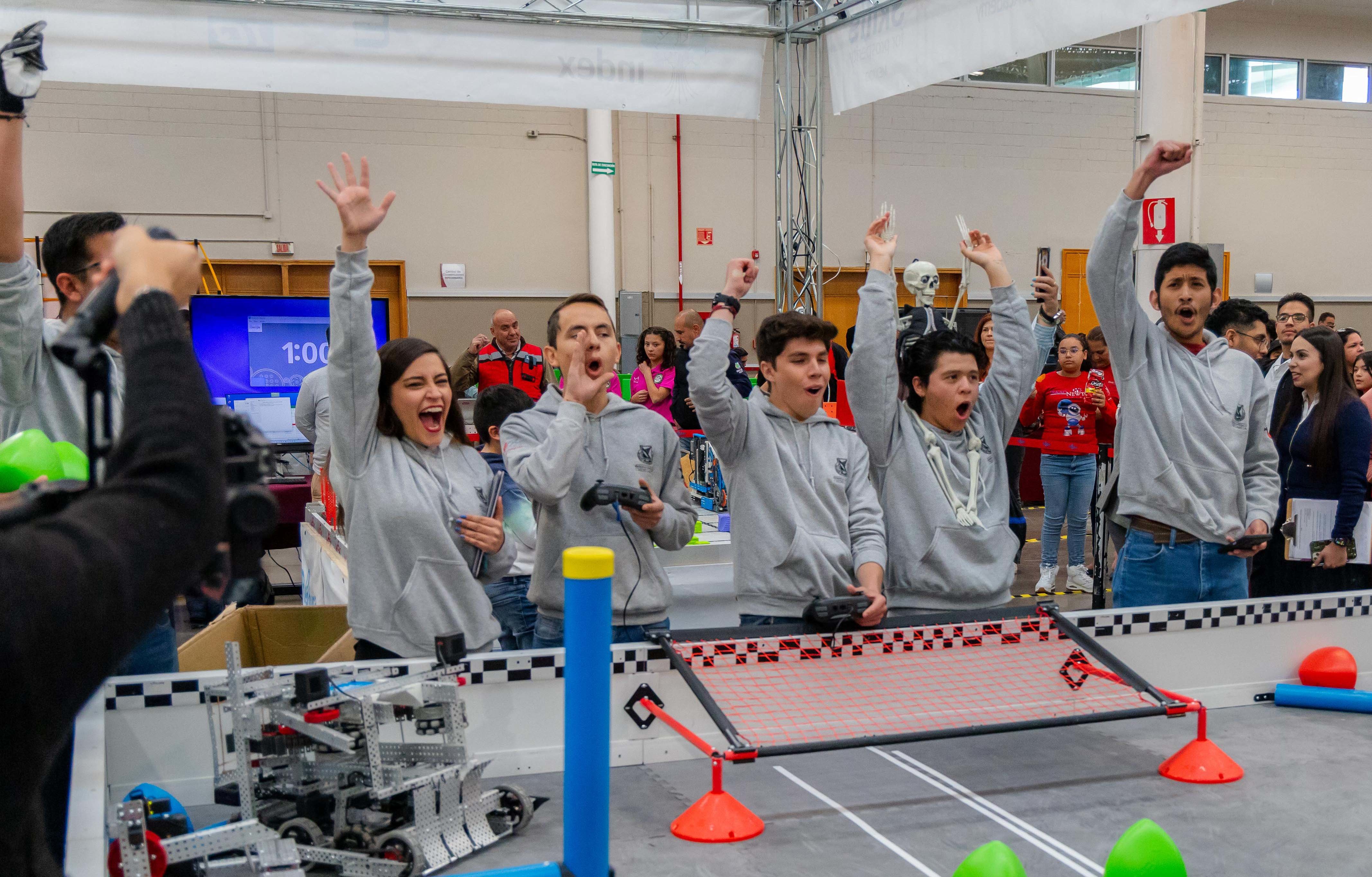 Estudiantes de FING en el XV Campeonato Nacional de Robótica y ...